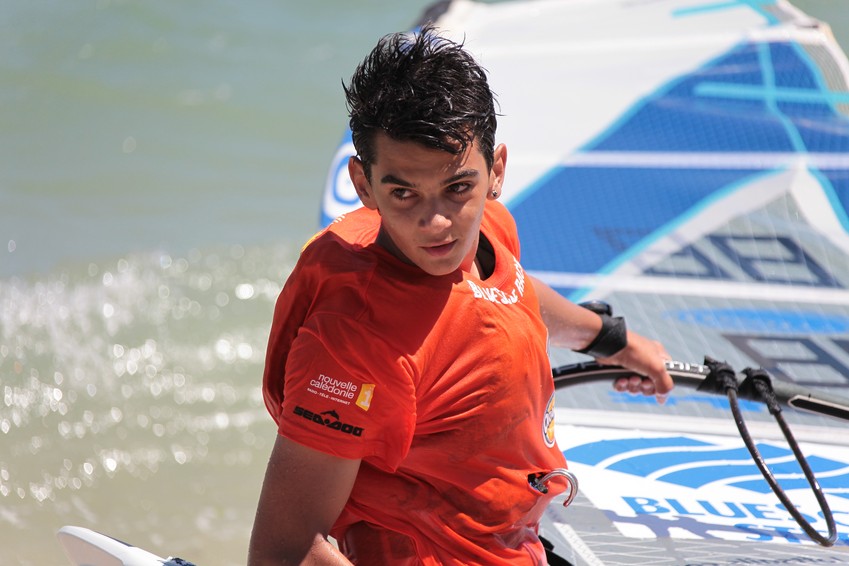 BLUESCOPE RACE WINDSURF SURFACE WATER SPORT