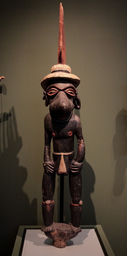 FLECHE FAITIERE AU CASQUE COLONIAL