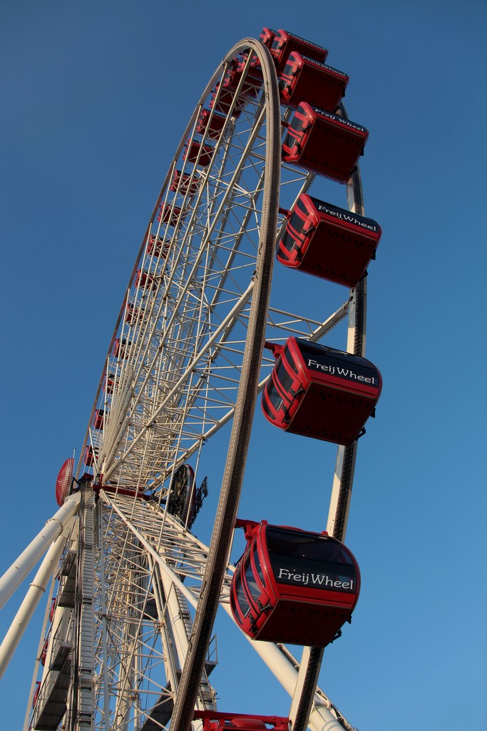 BIG FREIJ WHEEL GLOBAL VILLAGE DUBAILAND TOURISM LEISURE PARK