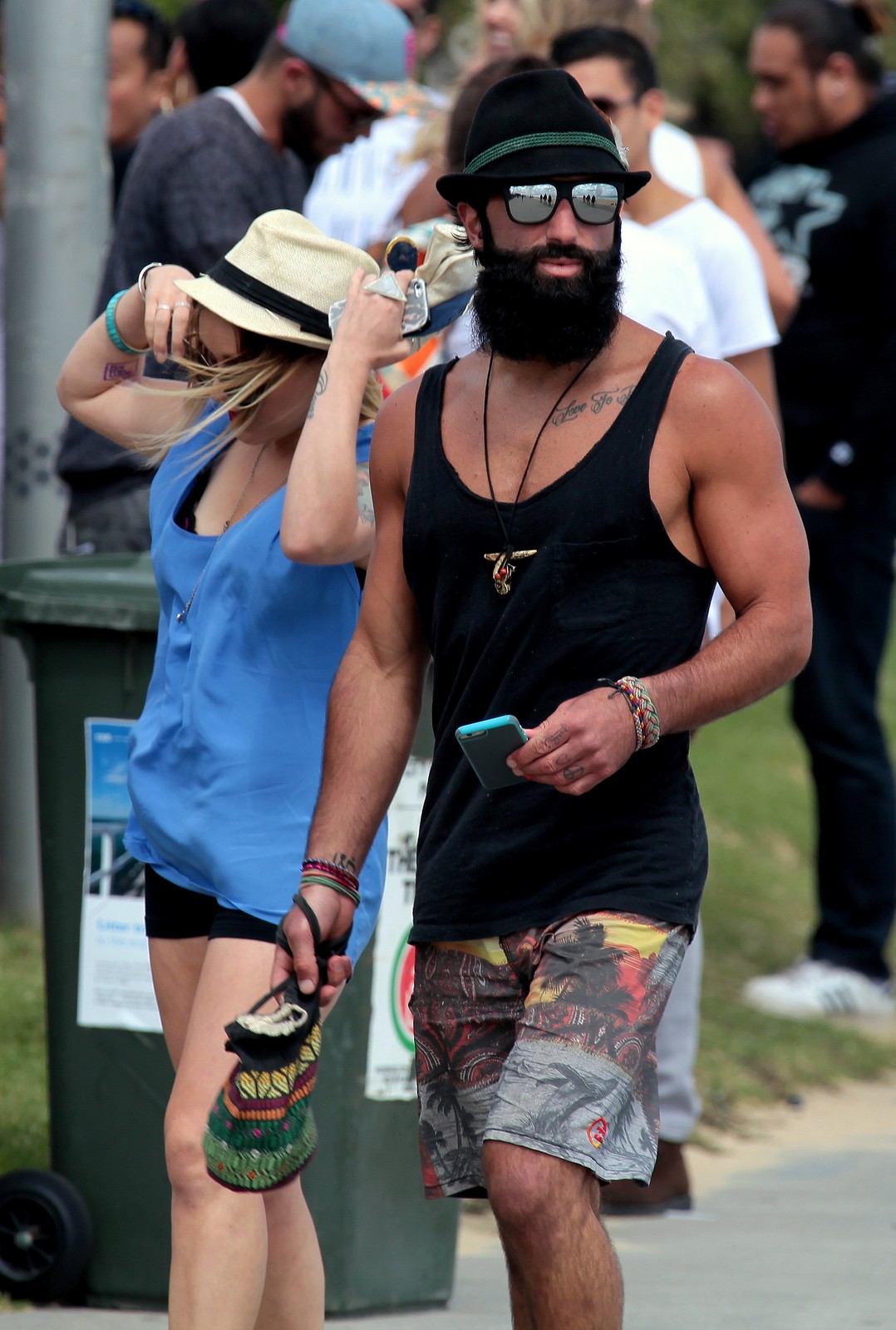 AUSTRALIAN MALE STYLE
